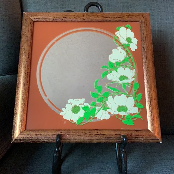 Vintage | Wall Decor | Gorgeous And Unique White Floral And Plant Motif ...